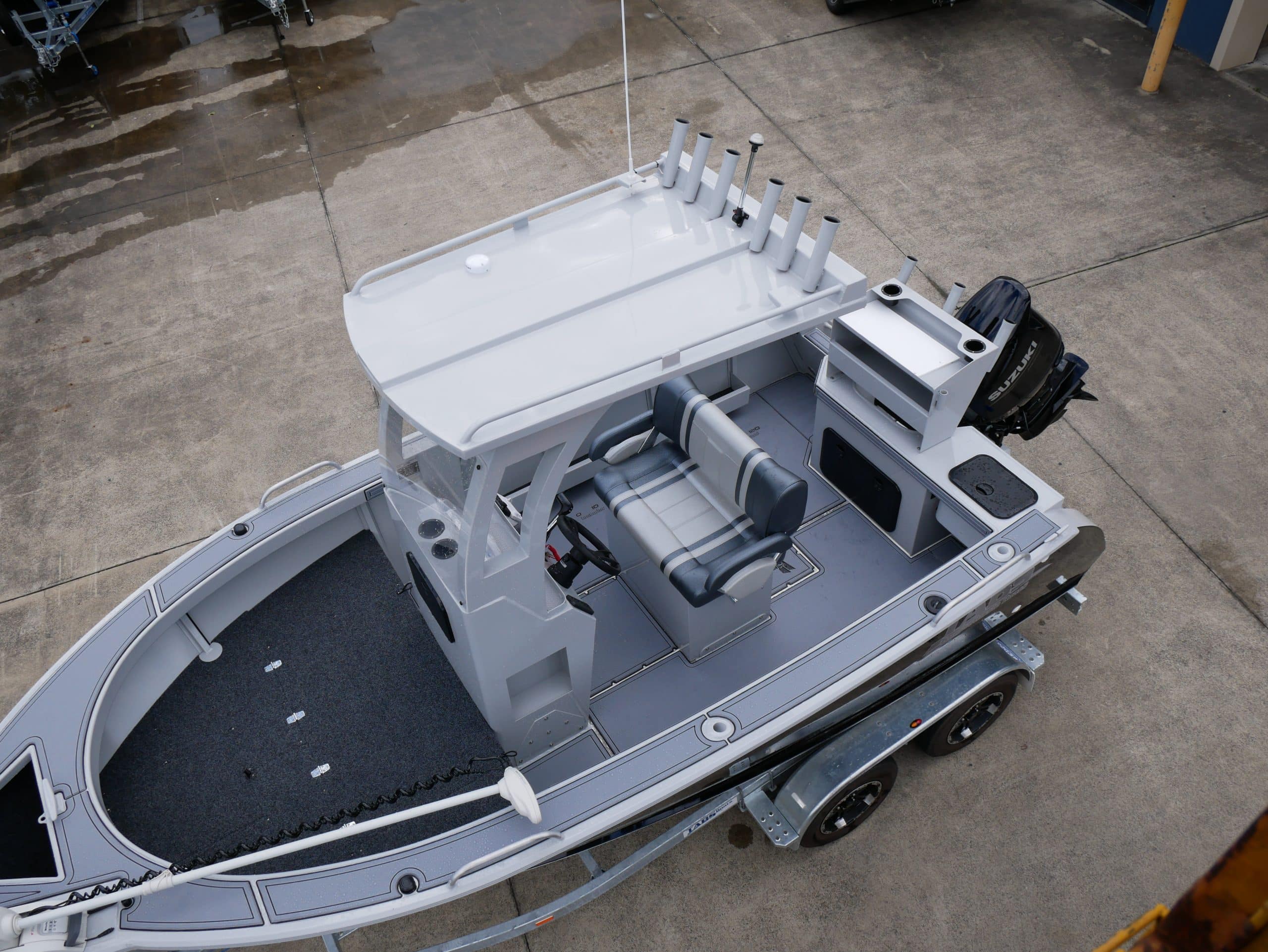 5600 Territory Pro Centre Console Hard Top - TABS Boats